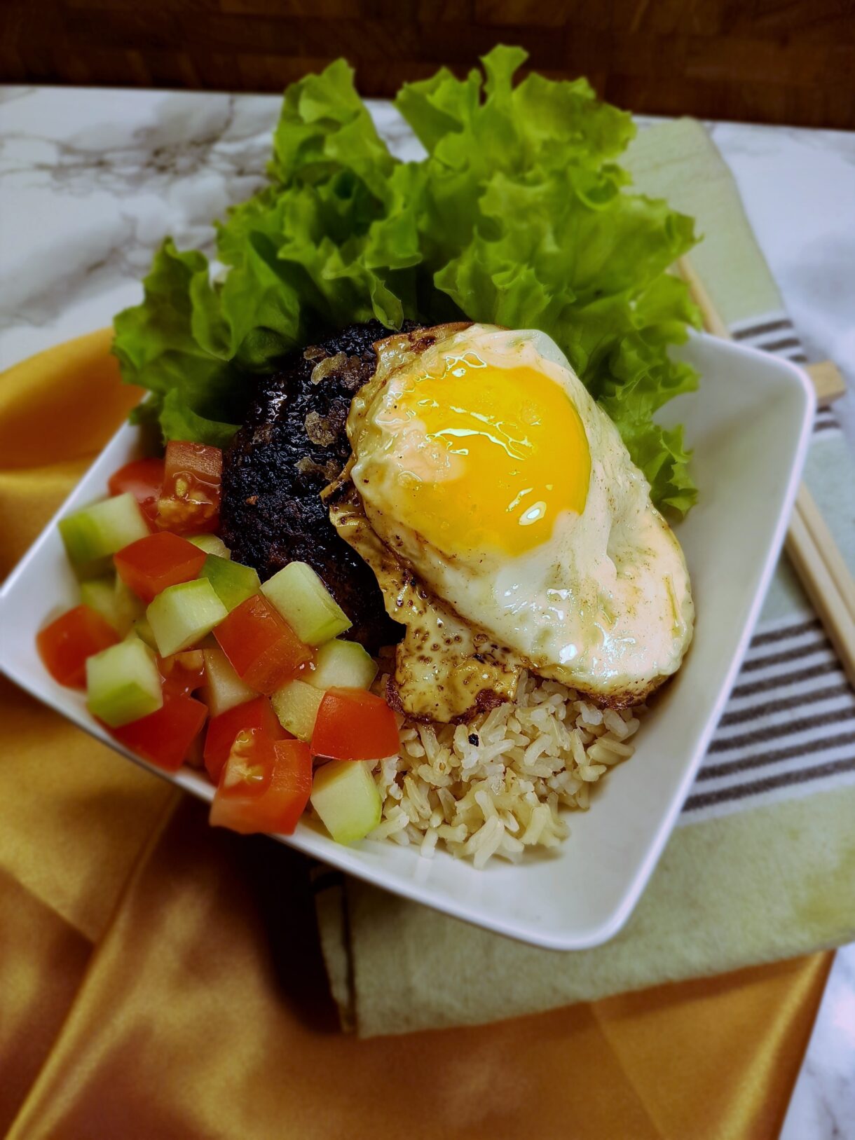 Petit loco moco don